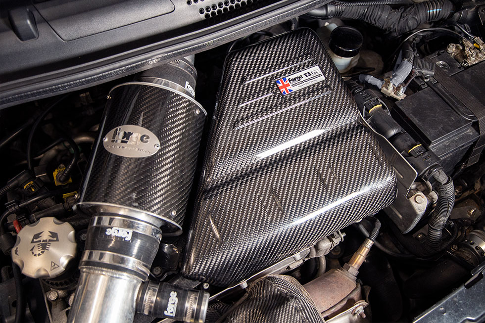 Carbon Fibre Engine Cover for the Fiat Abarth 500/595/695